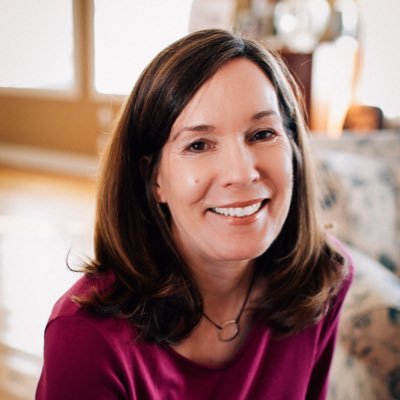 E85: Interview with Sarah McCraw Crow author of The Wrong Kind of Woman ...